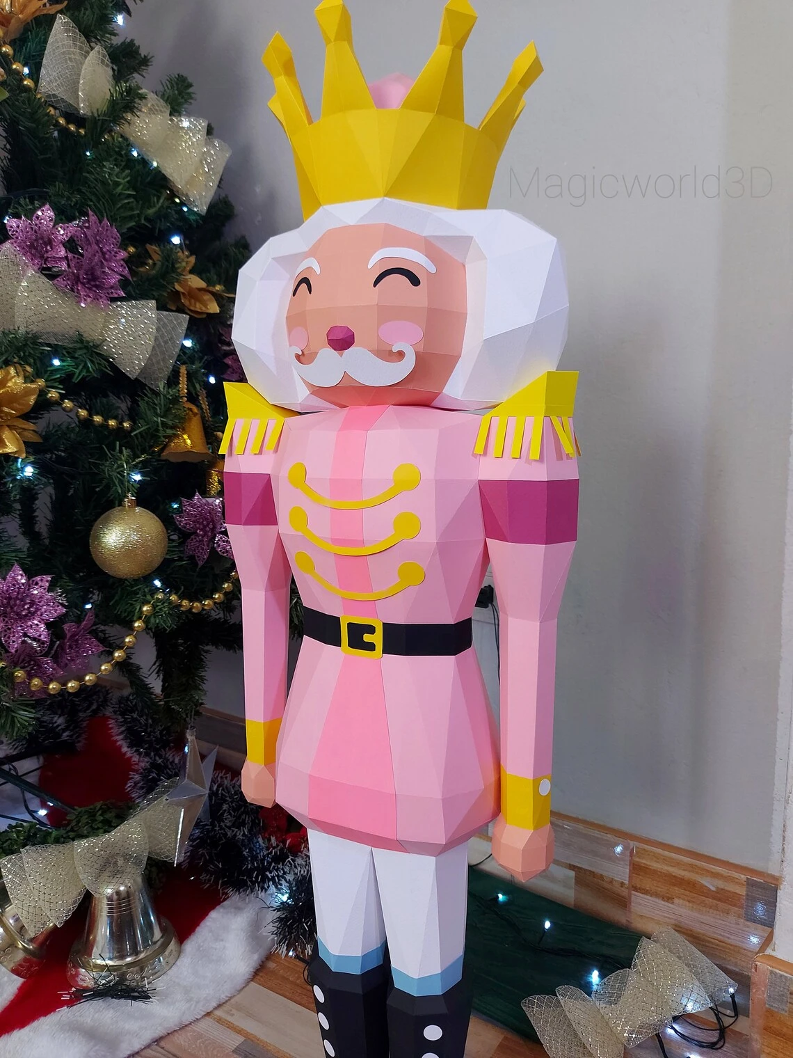 Nutcracker, Cascanueces Low Poly, Papercraft, PDF template, Paper model ...