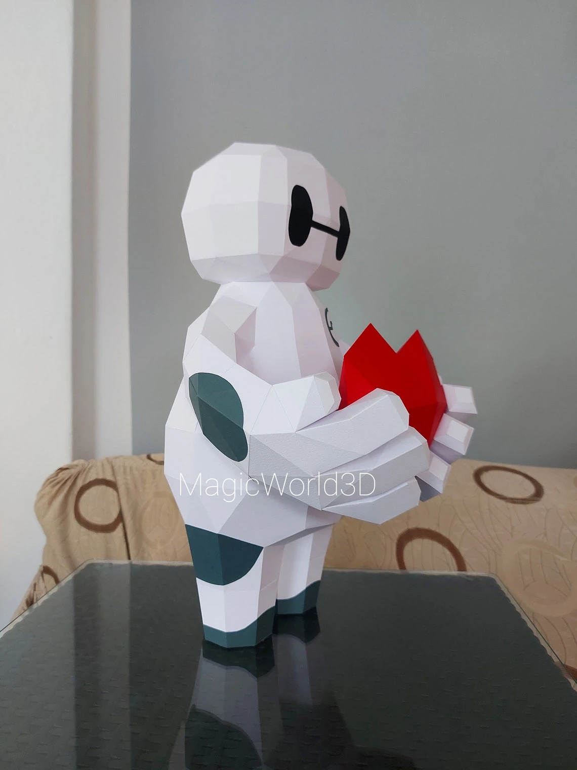 Baymax Love with Heart, San valentín Low Poly, Papercraft, PDF template ...